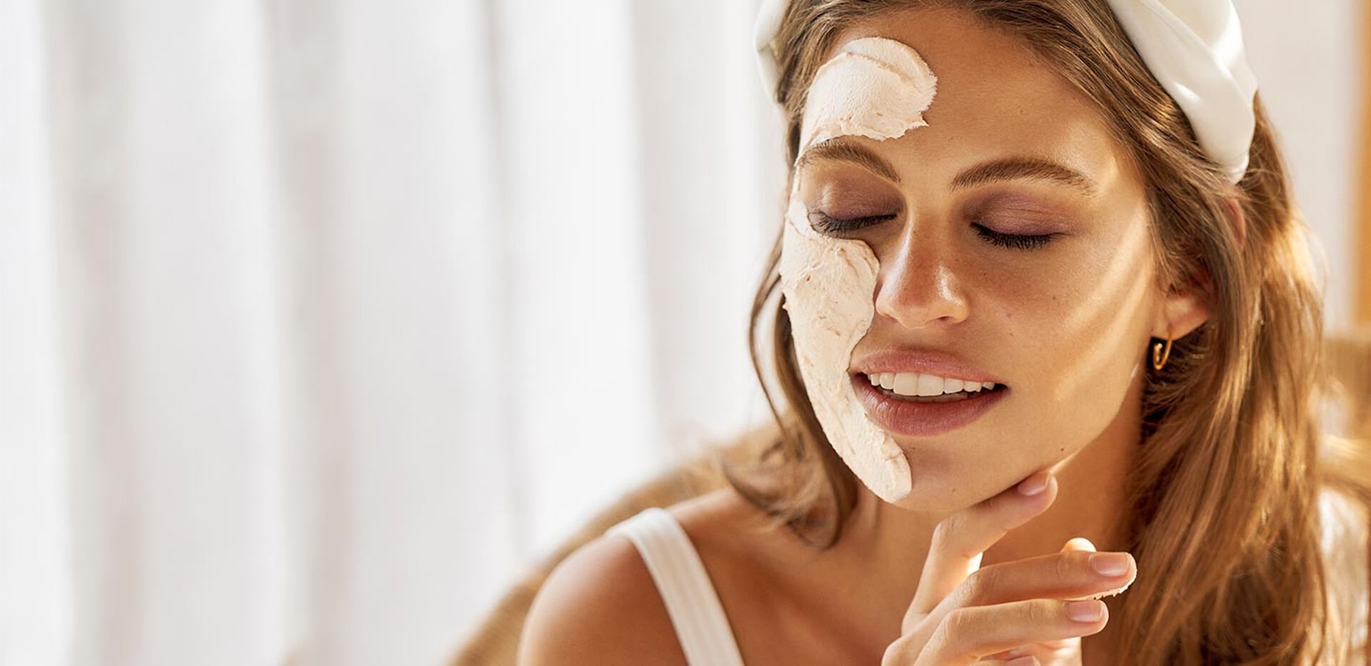 The essential guide of 10 steps to care for your skin like a pro