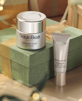 Innovative anti-aging skincare - Diamond Extreme - Natura Bissé